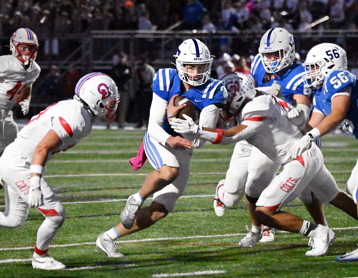 Trinity ground game chews up key win over CV - Observer-Reporter